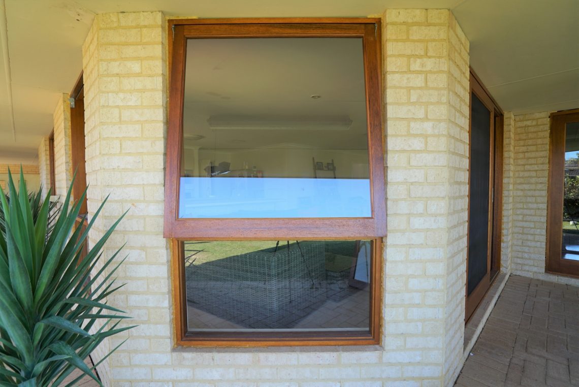 Awning Windows | Harvest Doors